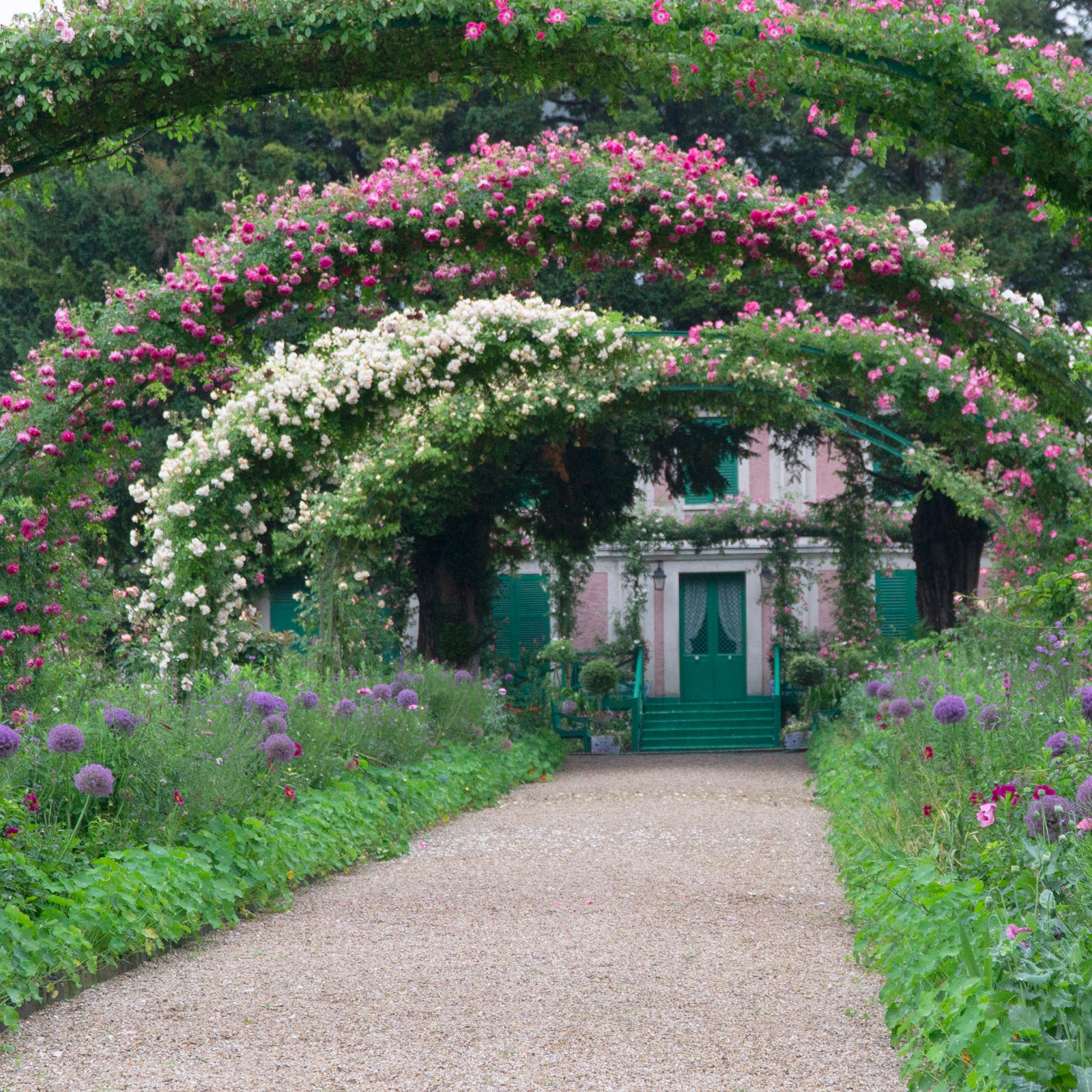 Monet's Passion: The Gardens at Giverny 2027 Wall Calendar – Pomegranate